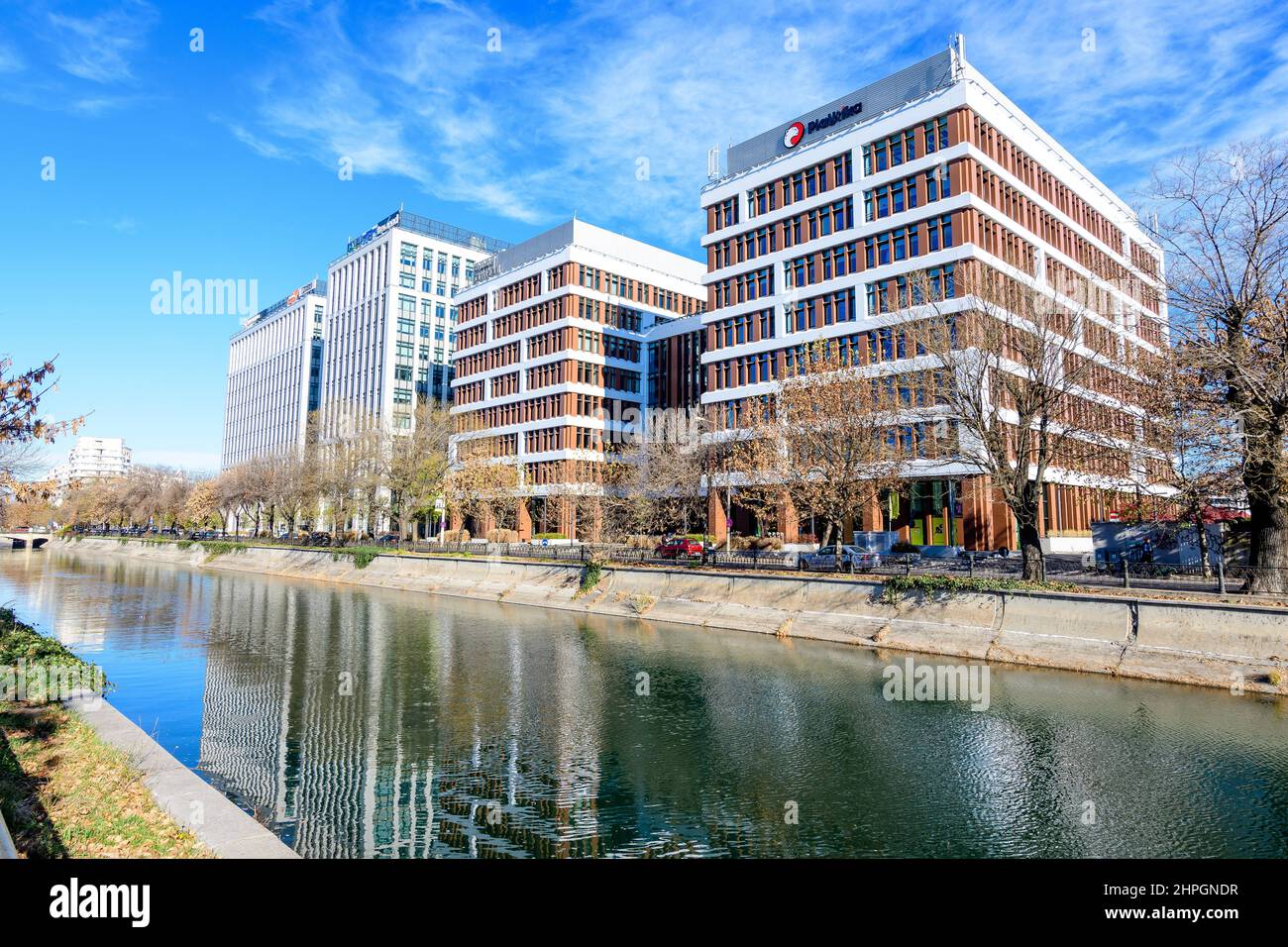 Bucharest, Romania, 20 Nov 2021: Modern glass business buildings at ...