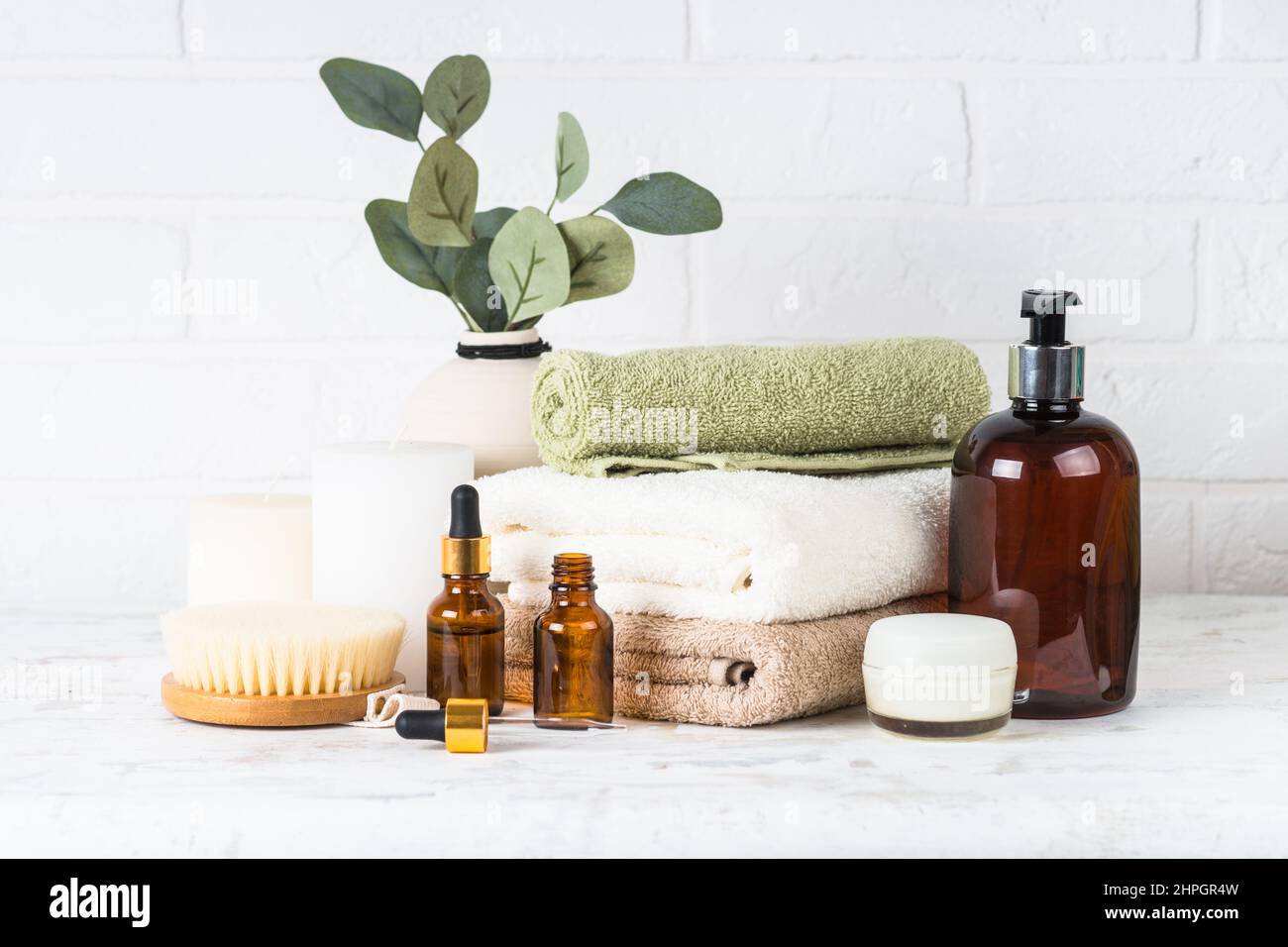 Spa background in white spa salon or bathroom Stock Photo - Alamy