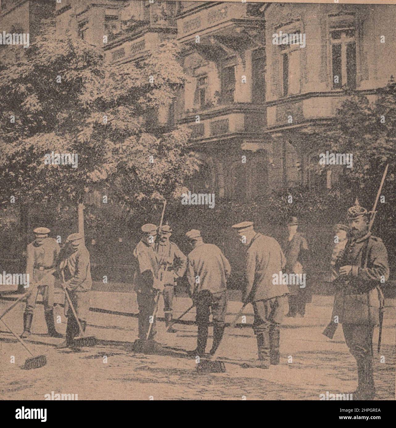 Defeated german soldier ww1 hi-res stock photography and images - Alamy