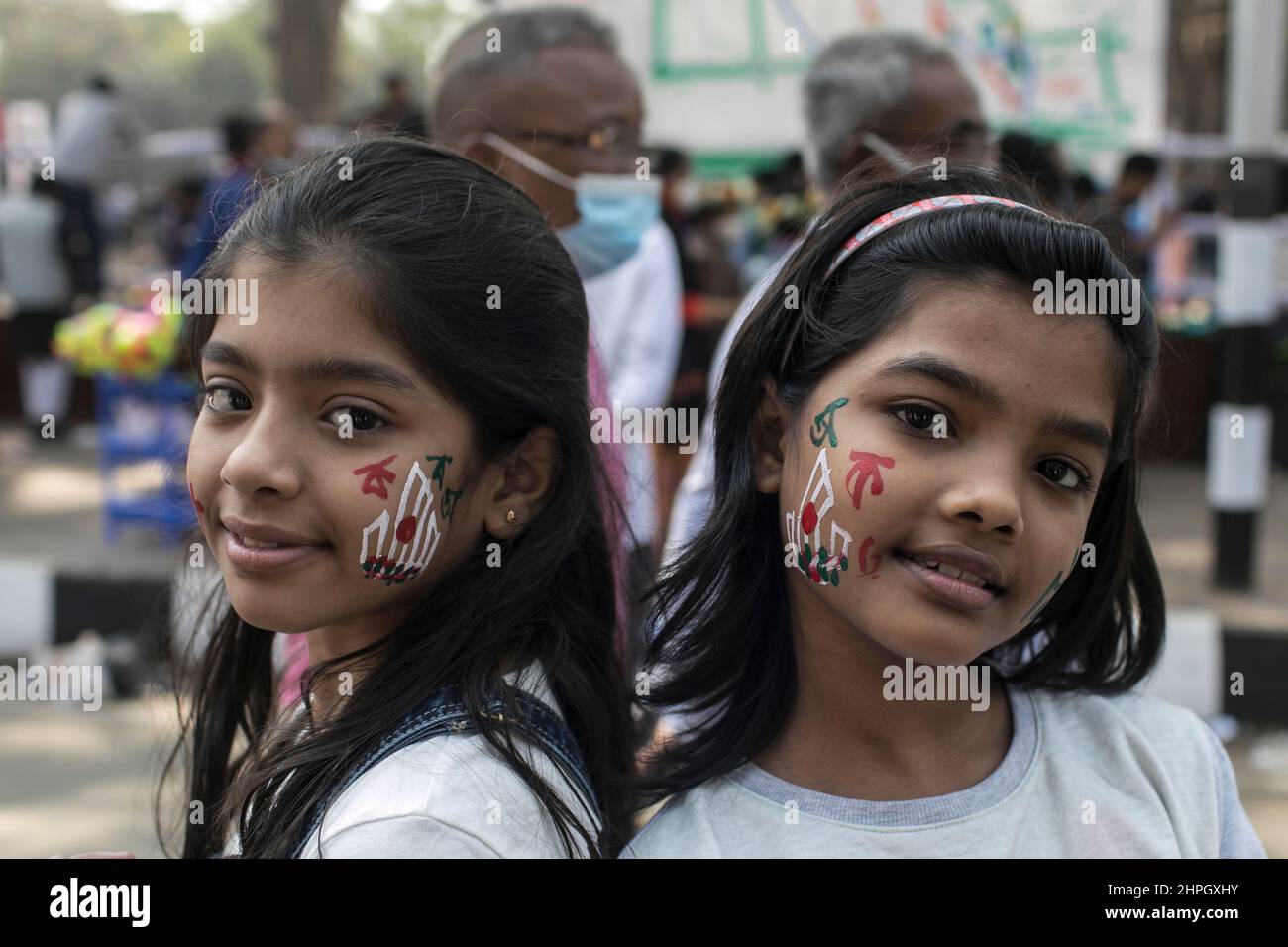 Pakistan face paint children hi-res stock photography and images - Alamy
