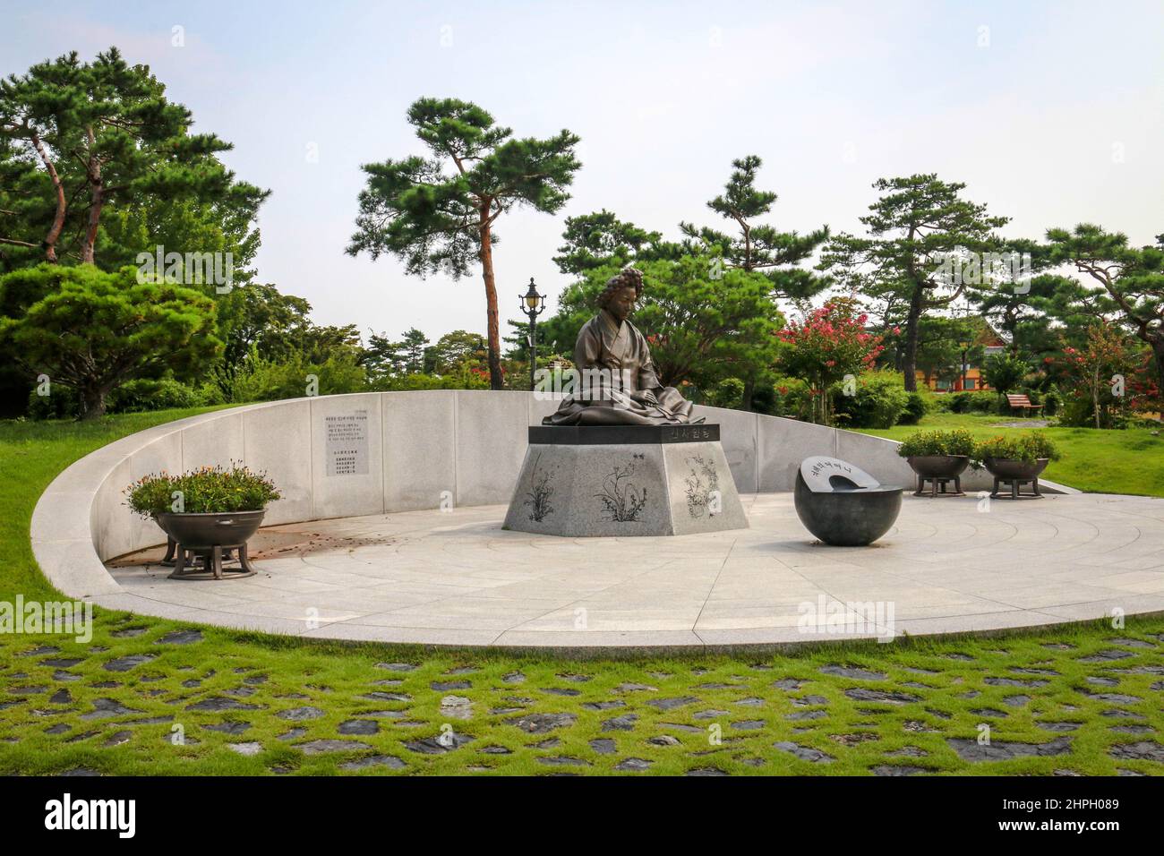 Statue of Shin Saimdang in the gardens of Ojukheon House, South Korea ...