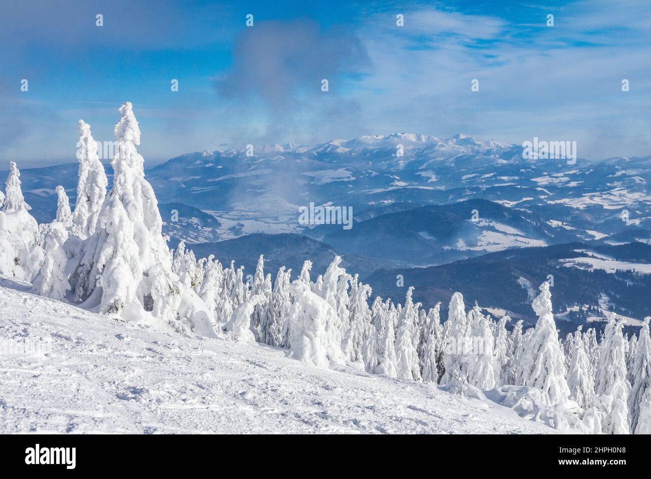 Beautiful scenery of the snowy winter landscape. View from Kubinska ...