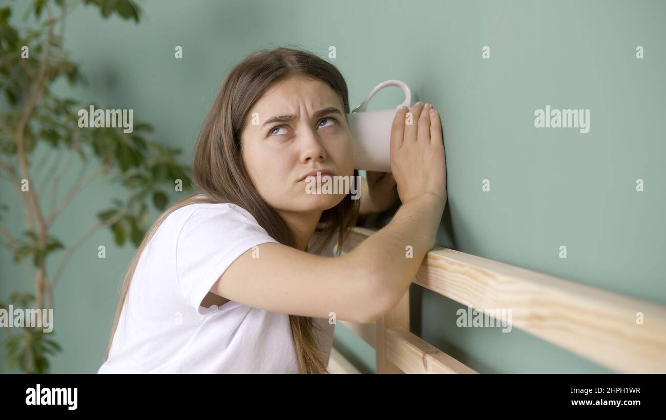 Bad neighbors hi-res stock photography and images - Alamy