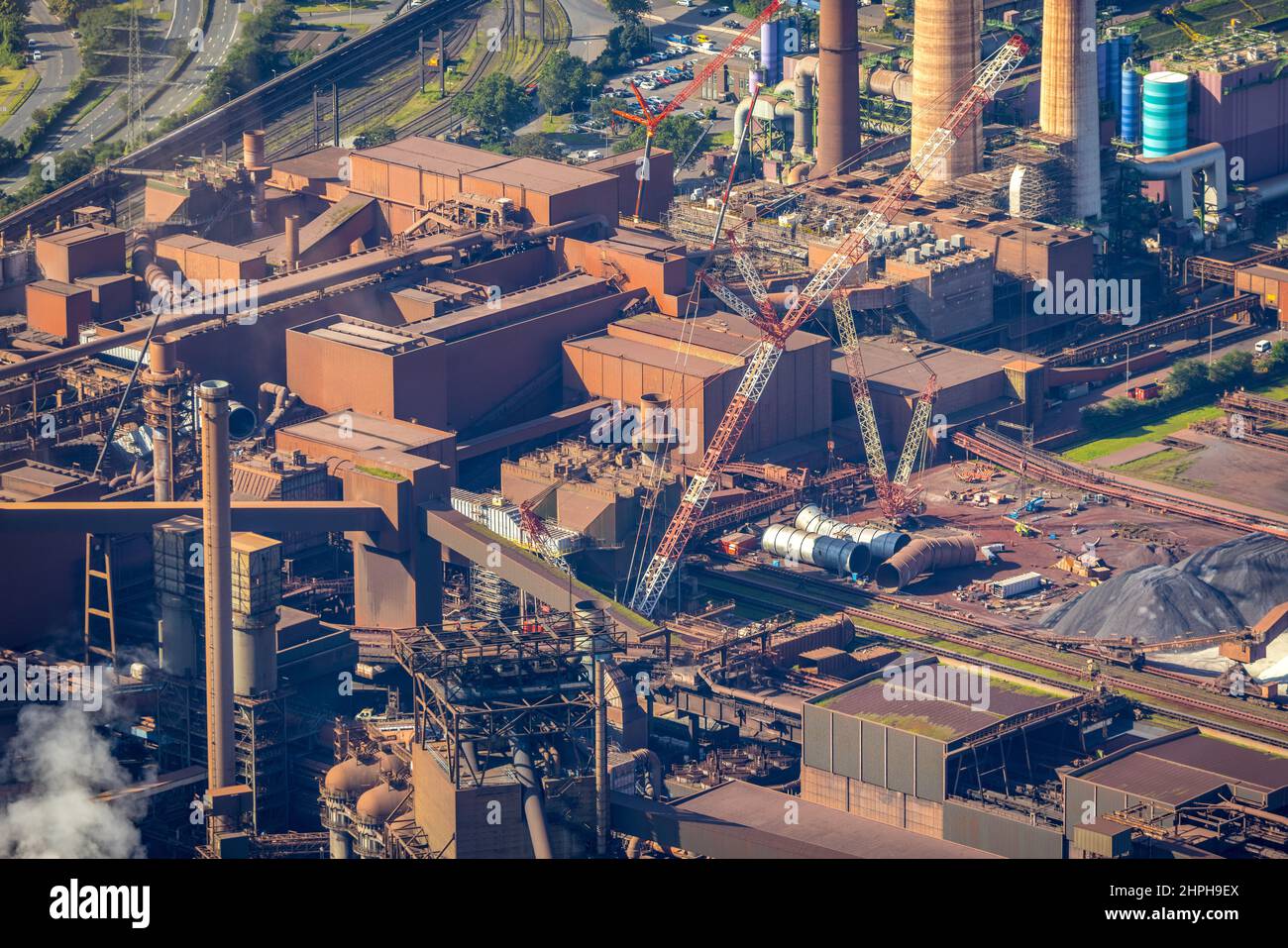 Thyssenkrupp steel europe werksgelande hi-res stock photography and ...