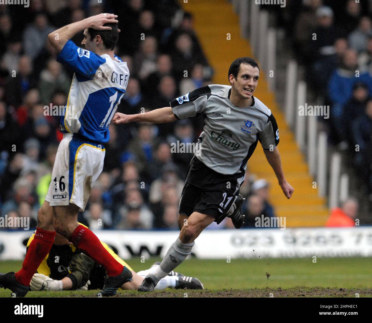 Portsmouth v Everton Leon Osman celebrates after score ing for Everton ...