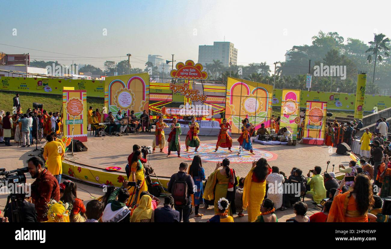 Spring in india hi-res stock photography and images - Alamy