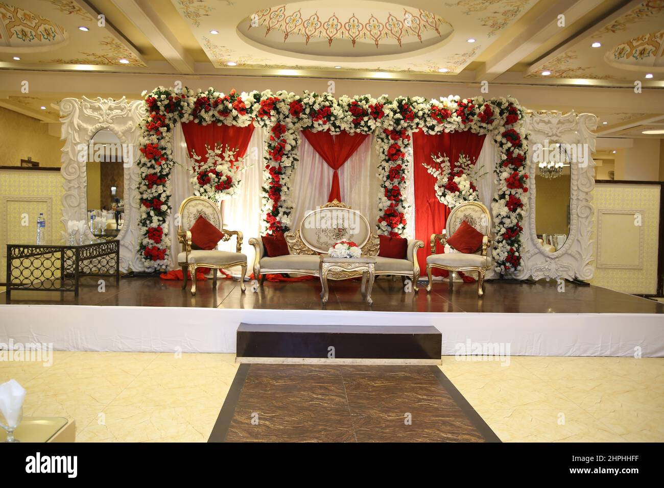 Wedding celebration party hall hi-res stock photography and images - Alamy