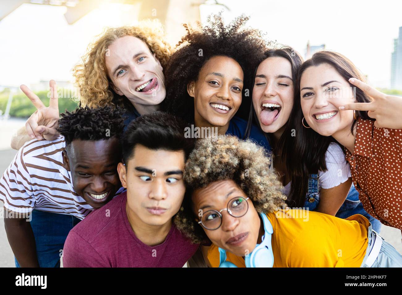 Best friend together hi-res stock photography and images - Alamy