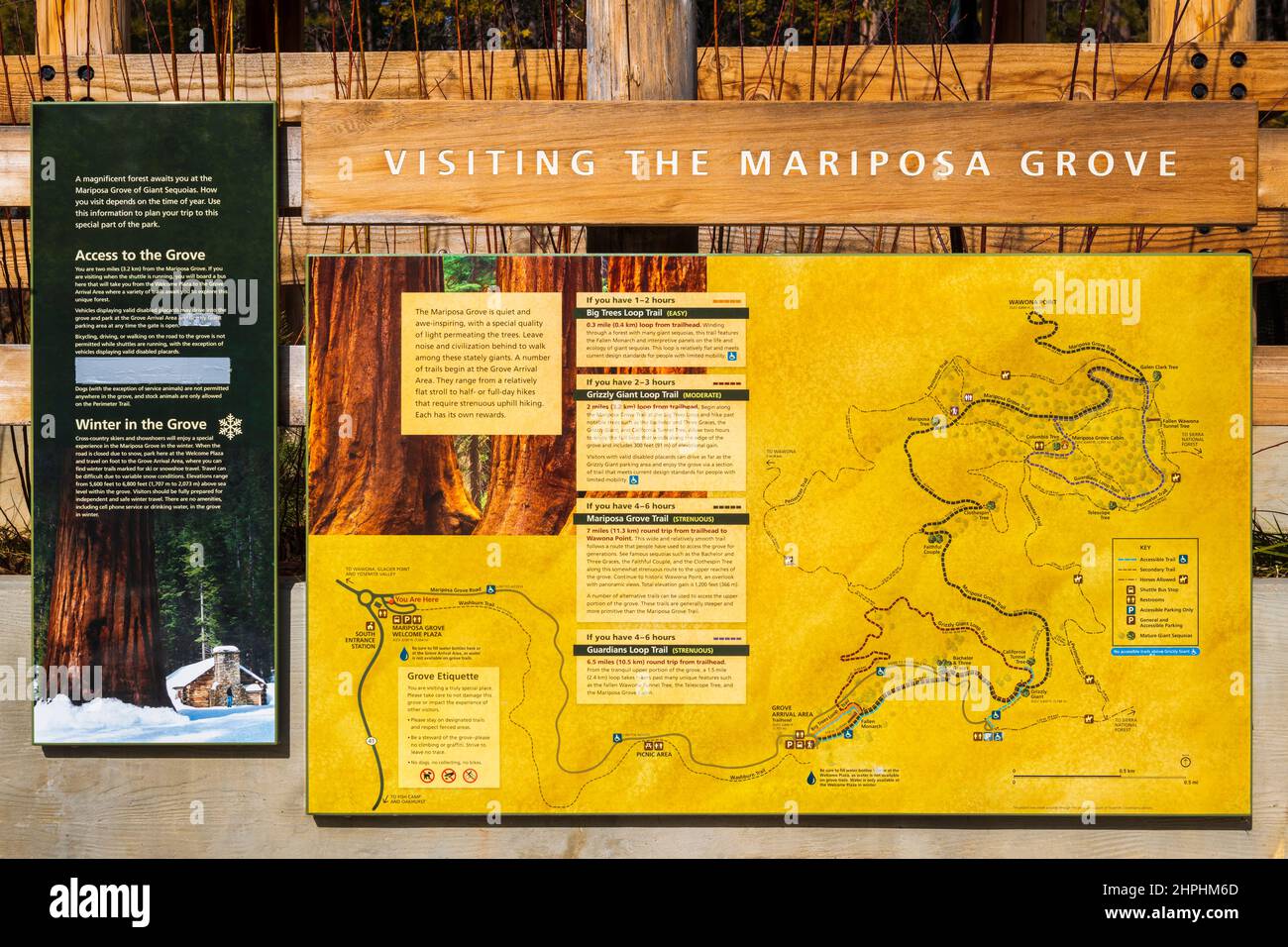 Mariposa grove interpretive sign hi-res stock photography and images ...