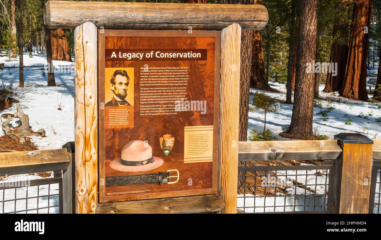 Mariposa grove interpretive sign hi-res stock photography and images ...
