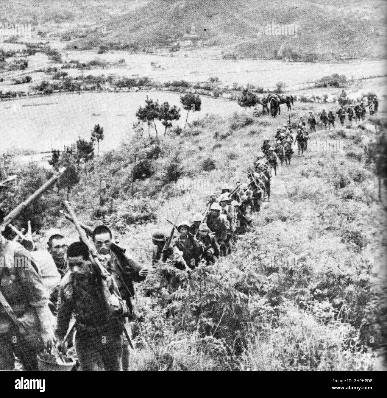 Japanese column on the march in Chinese province of Kiangsi or Jiangsi ...