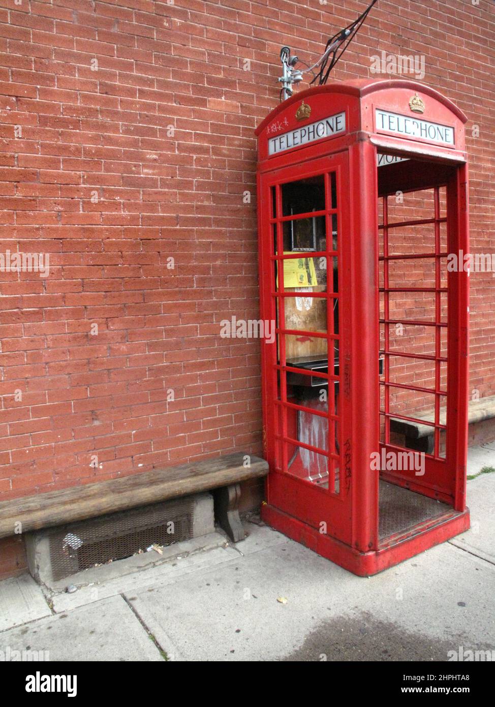 Old Red Telephone Booth Stock Photo - Alamy