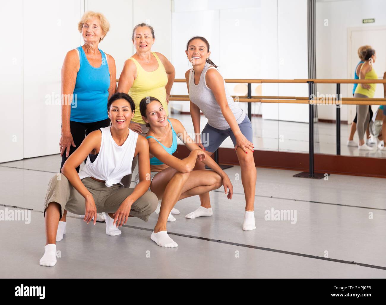 Group photo of women in fitness studio Stock Photo - Alamy