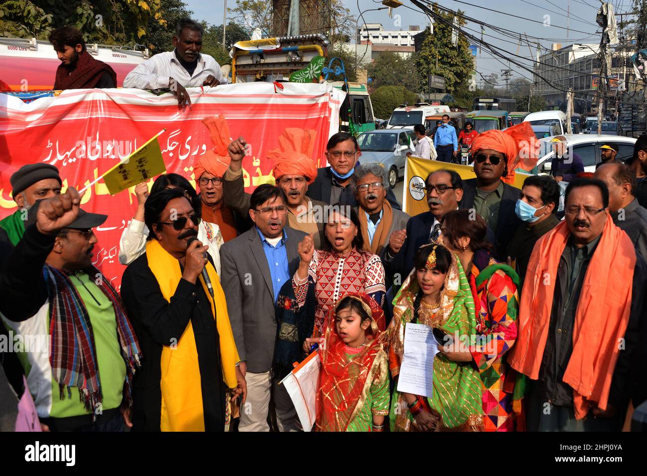 Lahore, Pakistan. 21st Feb, 2022. Pakistani members of Civil Society ...