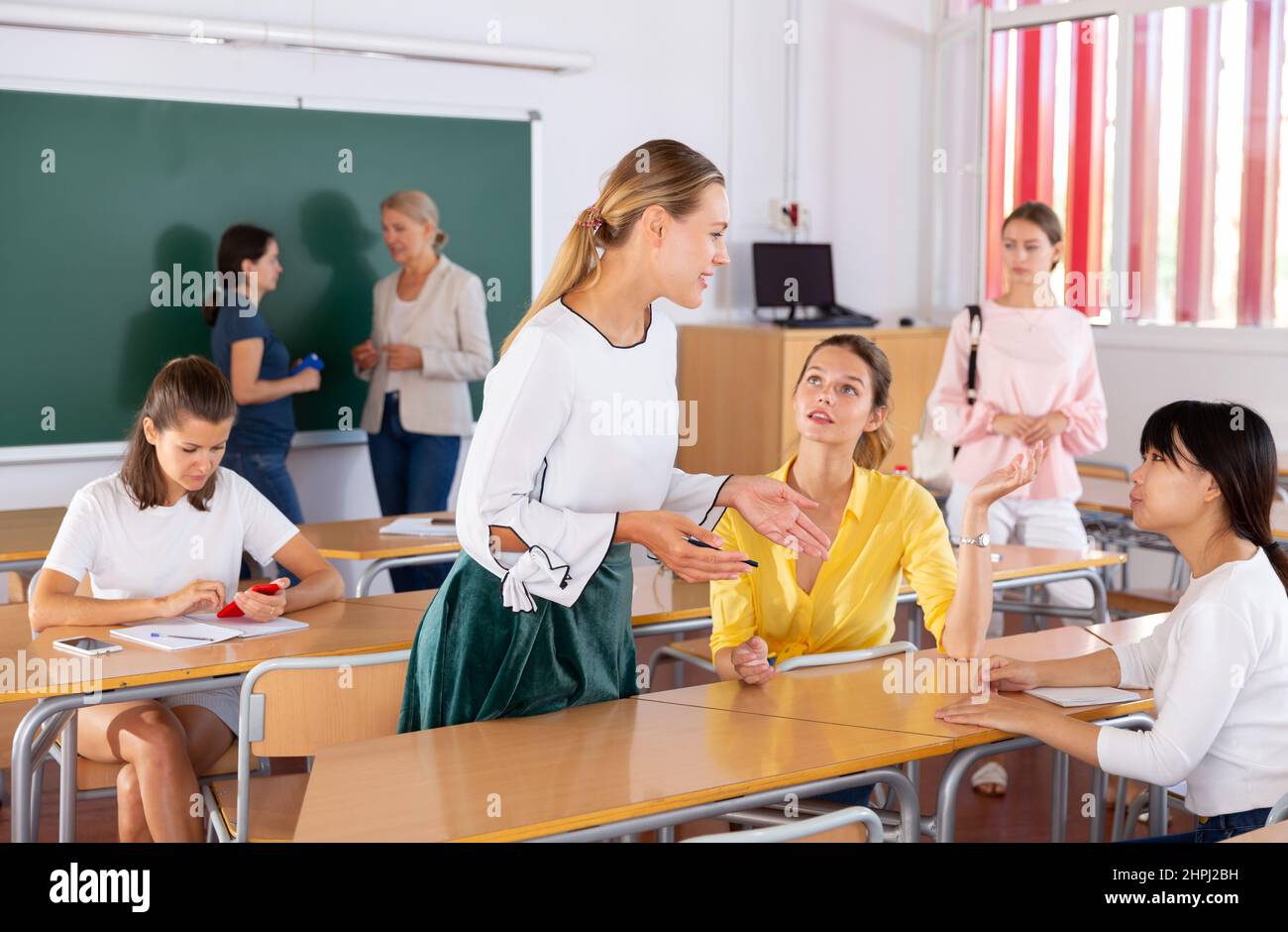 Students during recess between lectures Stock Photo - Alamy