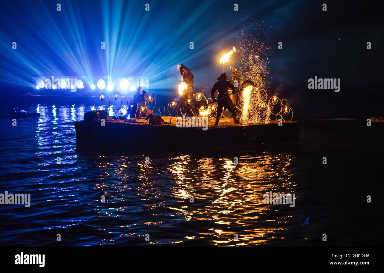 Venice, Italy. 19th Feb, 2022. Performers seen performing with fire on ...