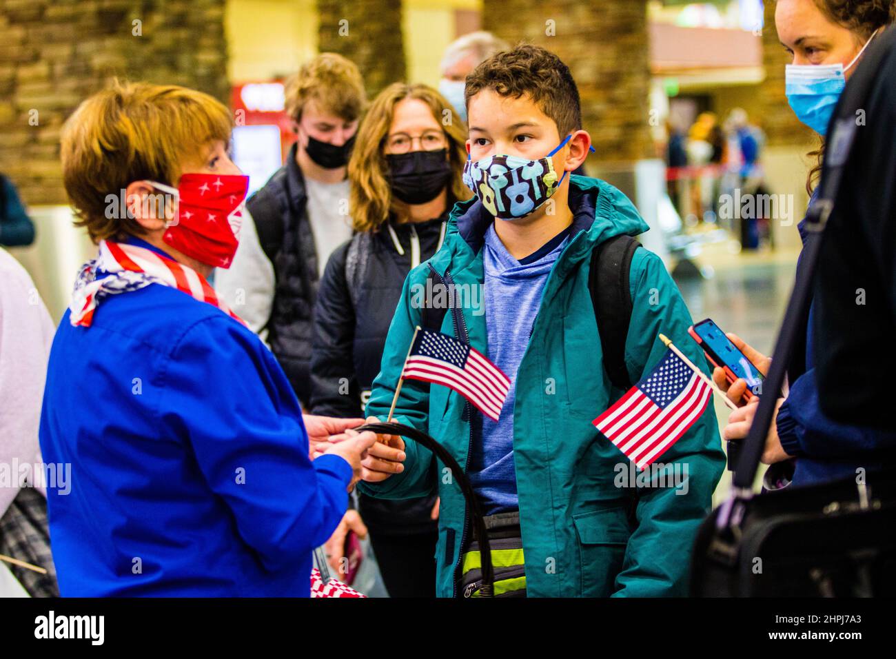 Receiving flags hi-res stock photography and images - Alamy