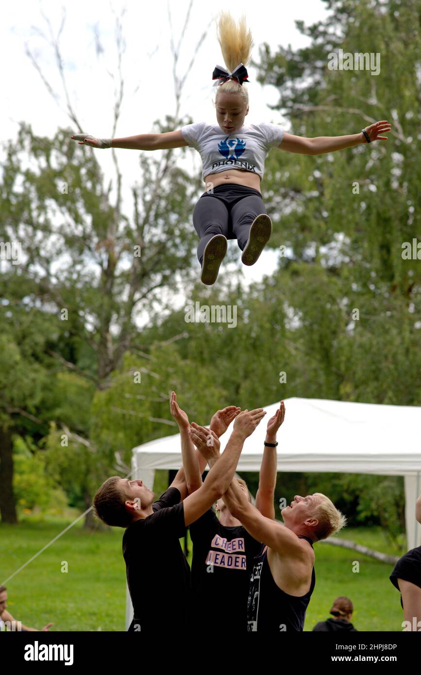 Cheerleading Stunts Basket Toss Clipart