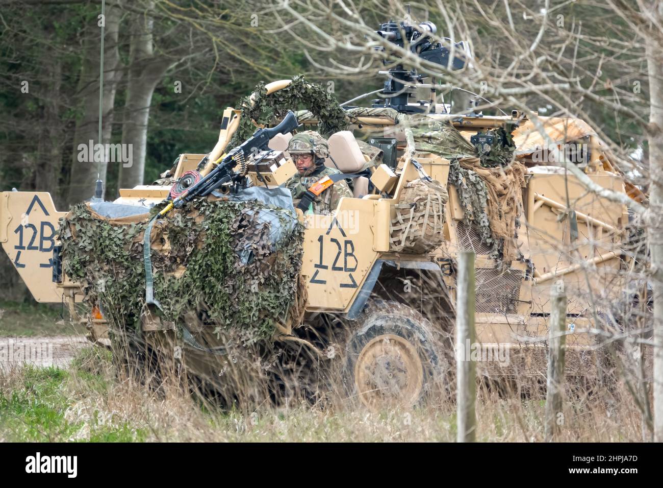 british army Supacat Jackal 4x4 rapid assault, fire support and ...