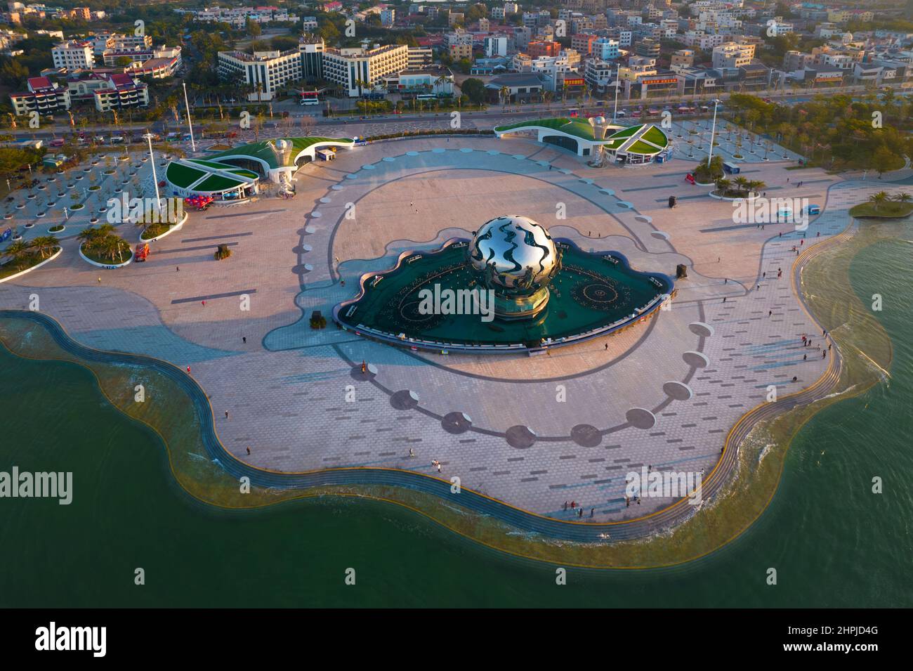 Silver beach tourist park hi-res stock photography and images - Alamy