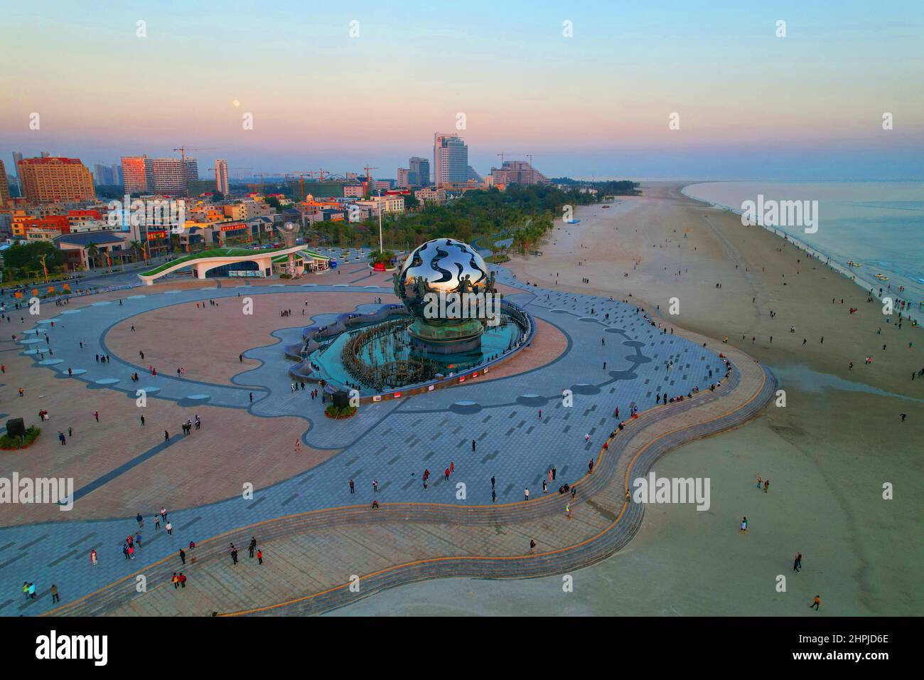 Silver beach china hi-res stock photography and images - Alamy