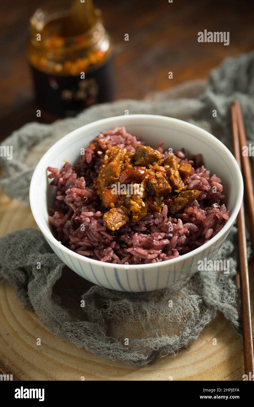 Purple rice hi-res stock photography and images - Alamy