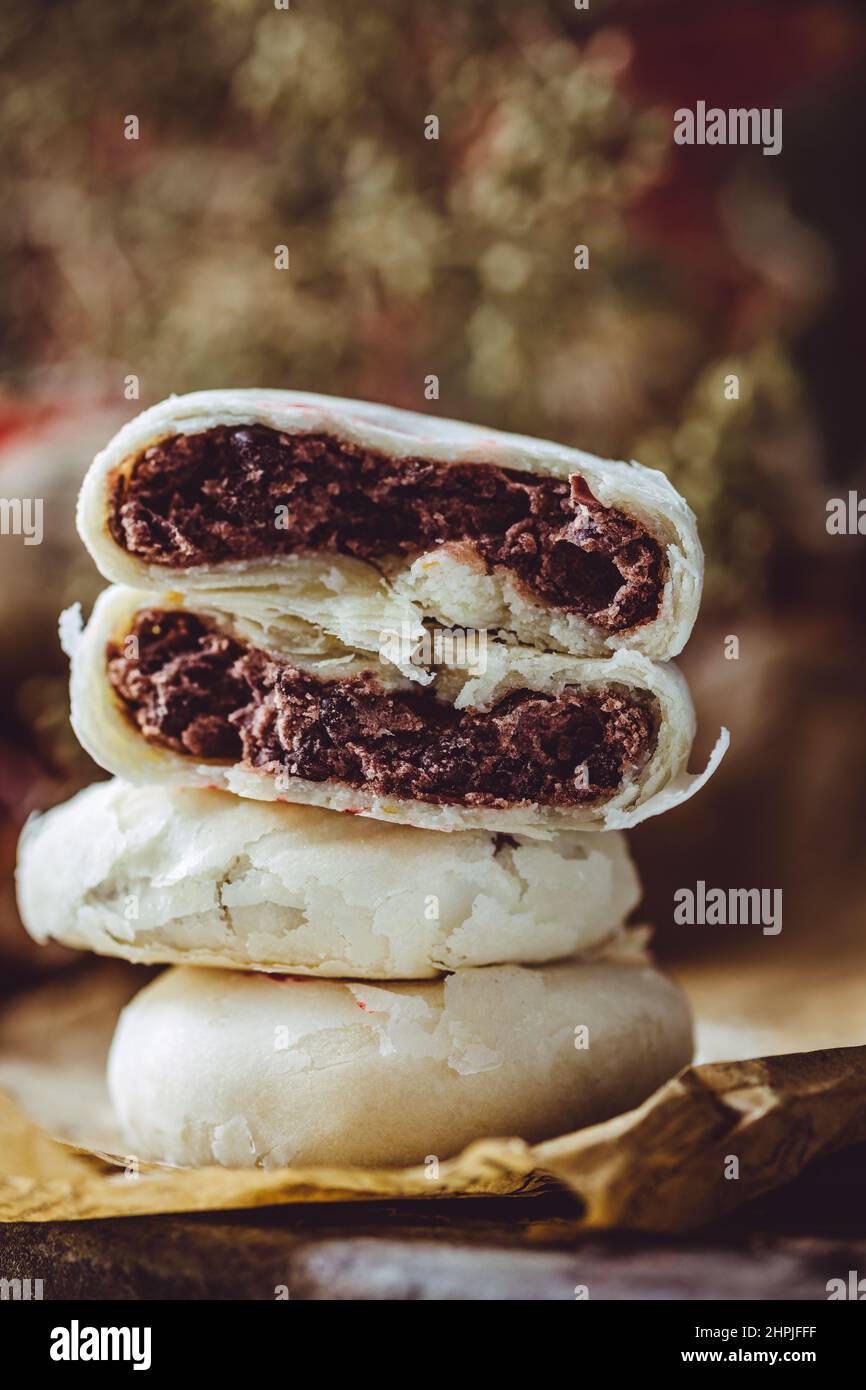 Pastry section hi-res stock photography and images - Alamy