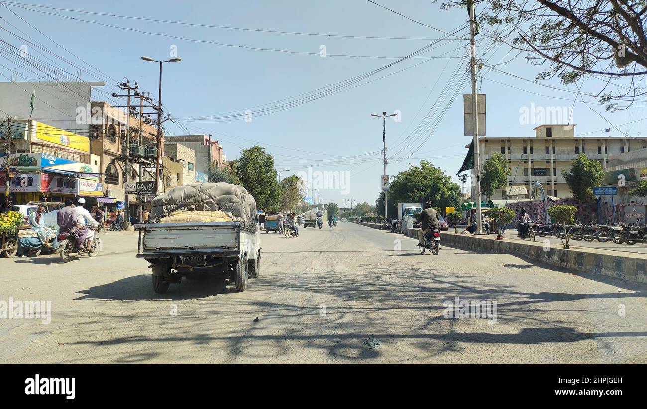 Karachi city Roads and Traffic Stock Photo - Alamy