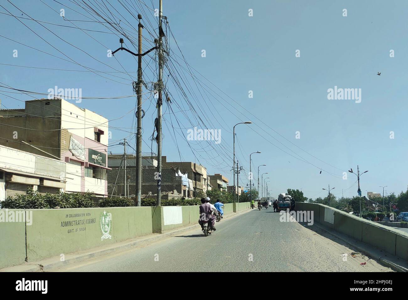 Karachi city Roads and Traffic Stock Photo - Alamy