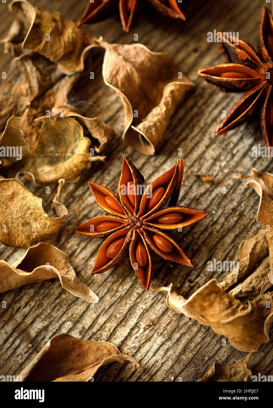 Octagon spice hi-res stock photography and images - Alamy