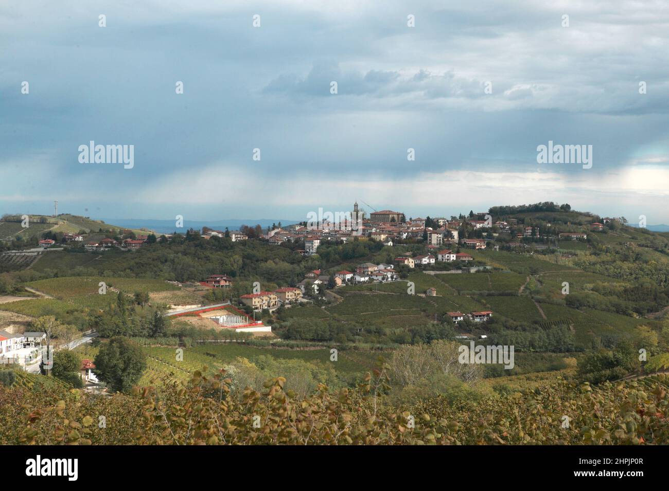 Langhe italy mango hi-res stock photography and images - Alamy