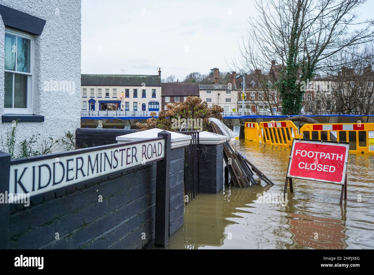 Bewdley UK. 22nd February, 2022. The Environment Agency has issued a ...
