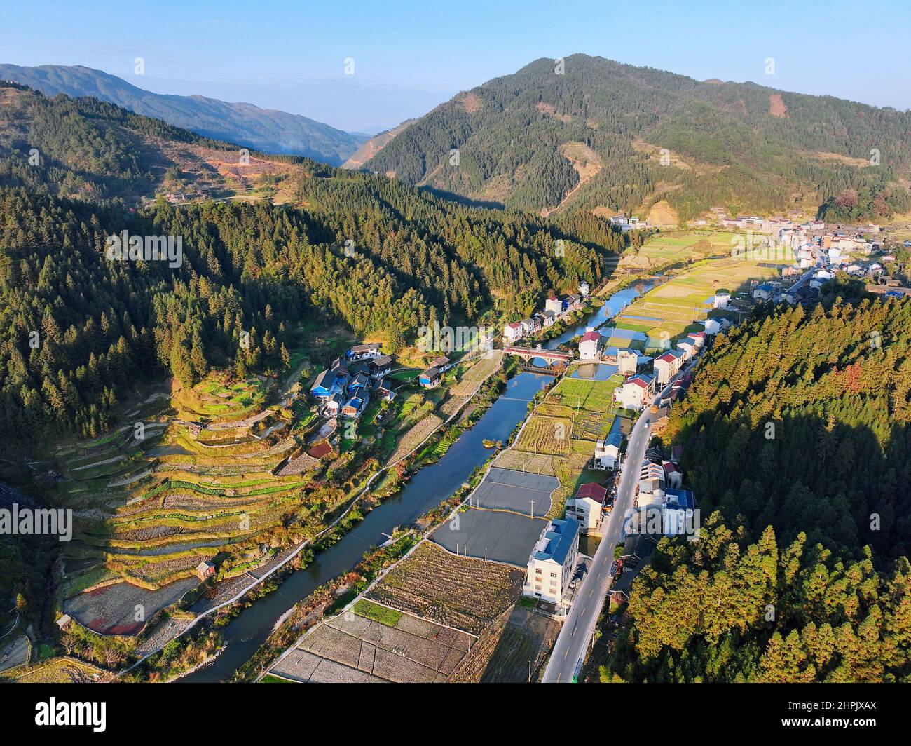 Guizhou jin screen: paved road industry to Stock Photo - Alamy