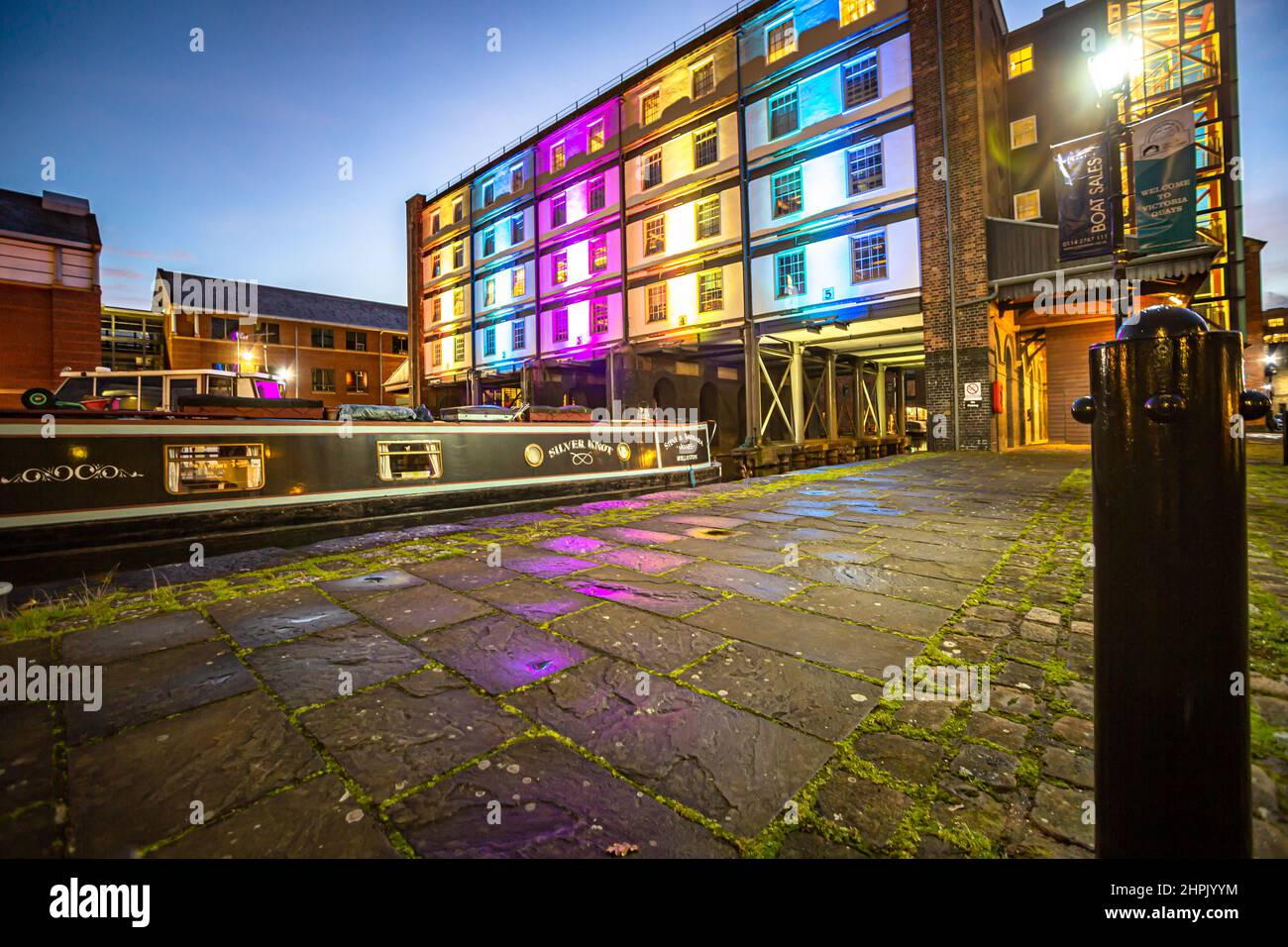 Scenes from the city of Sheffield in Yorkshire Stock Photo - Alamy