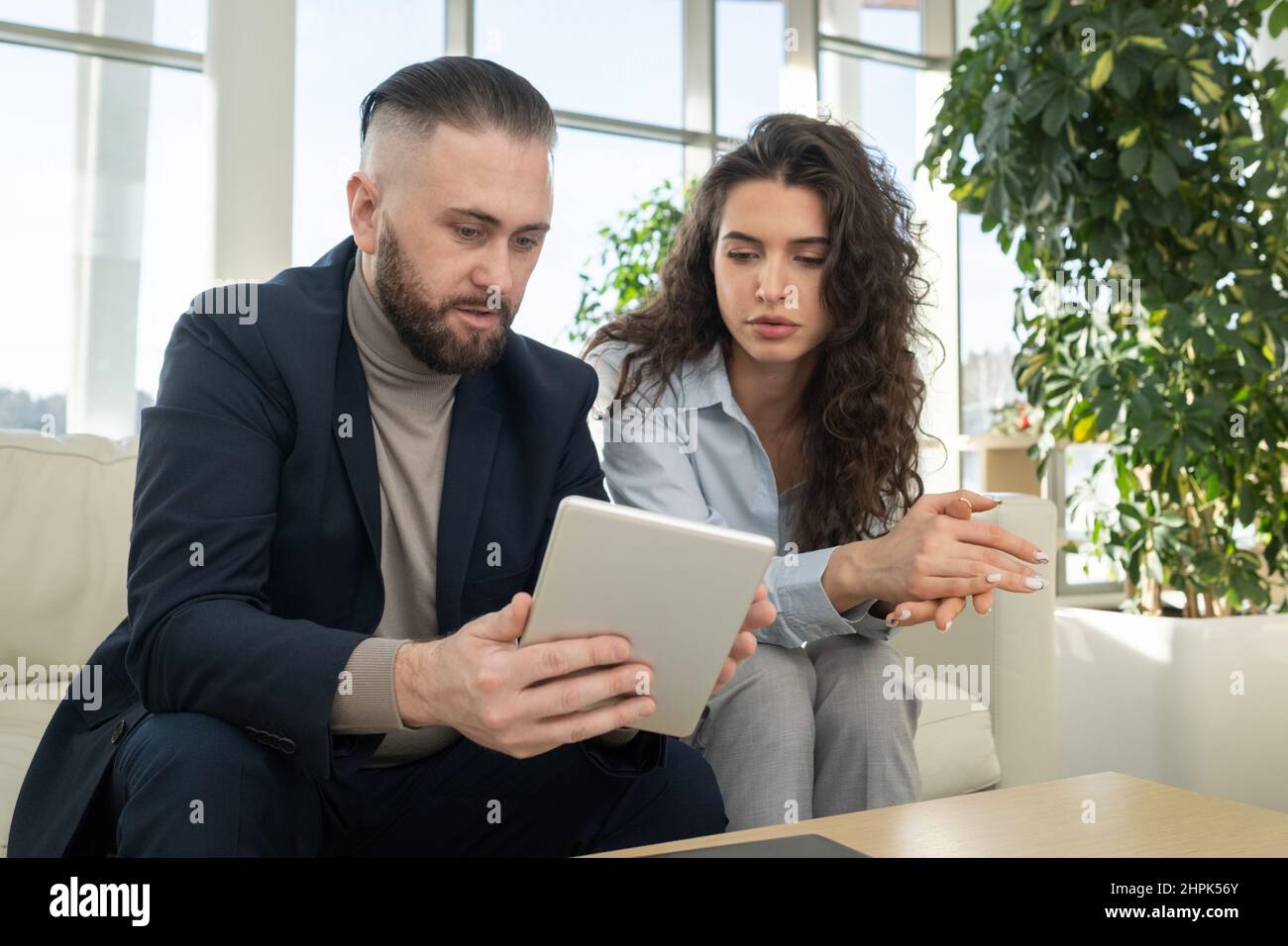 High tech ceo hi-res stock photography and images - Alamy