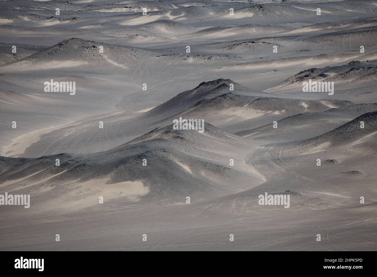 Black gobi: is the sun scorched the earth Stock Photo - Alamy