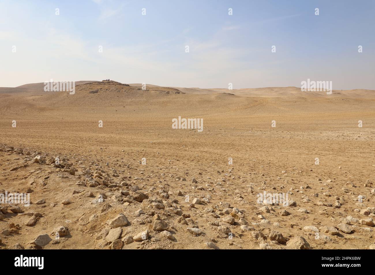 The Giza Pyramids desert Stock Photo - Alamy