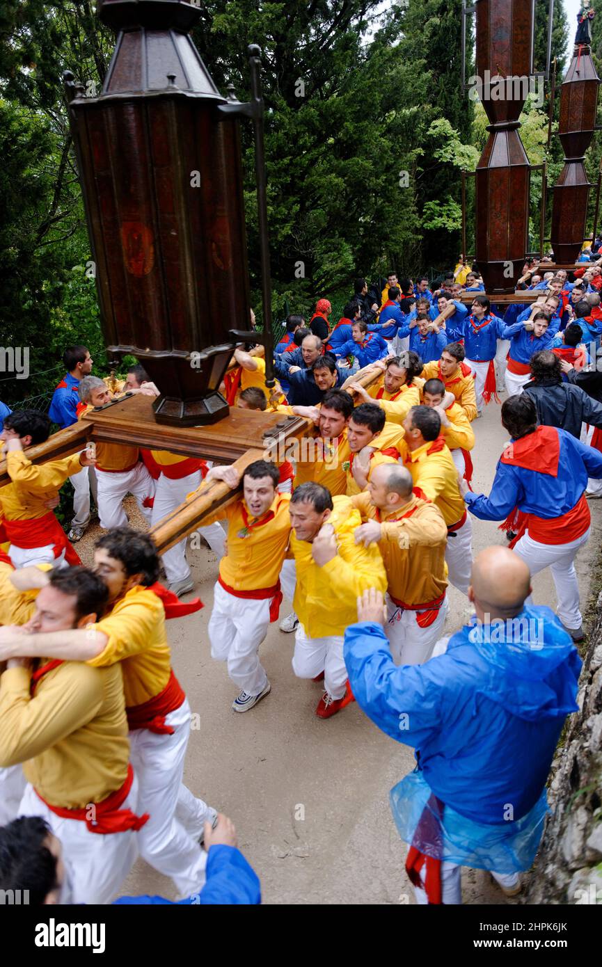 Umbria,Gubbio, Festa dei Ceri, Sant'Ubaldo Stock Photo - Alamy