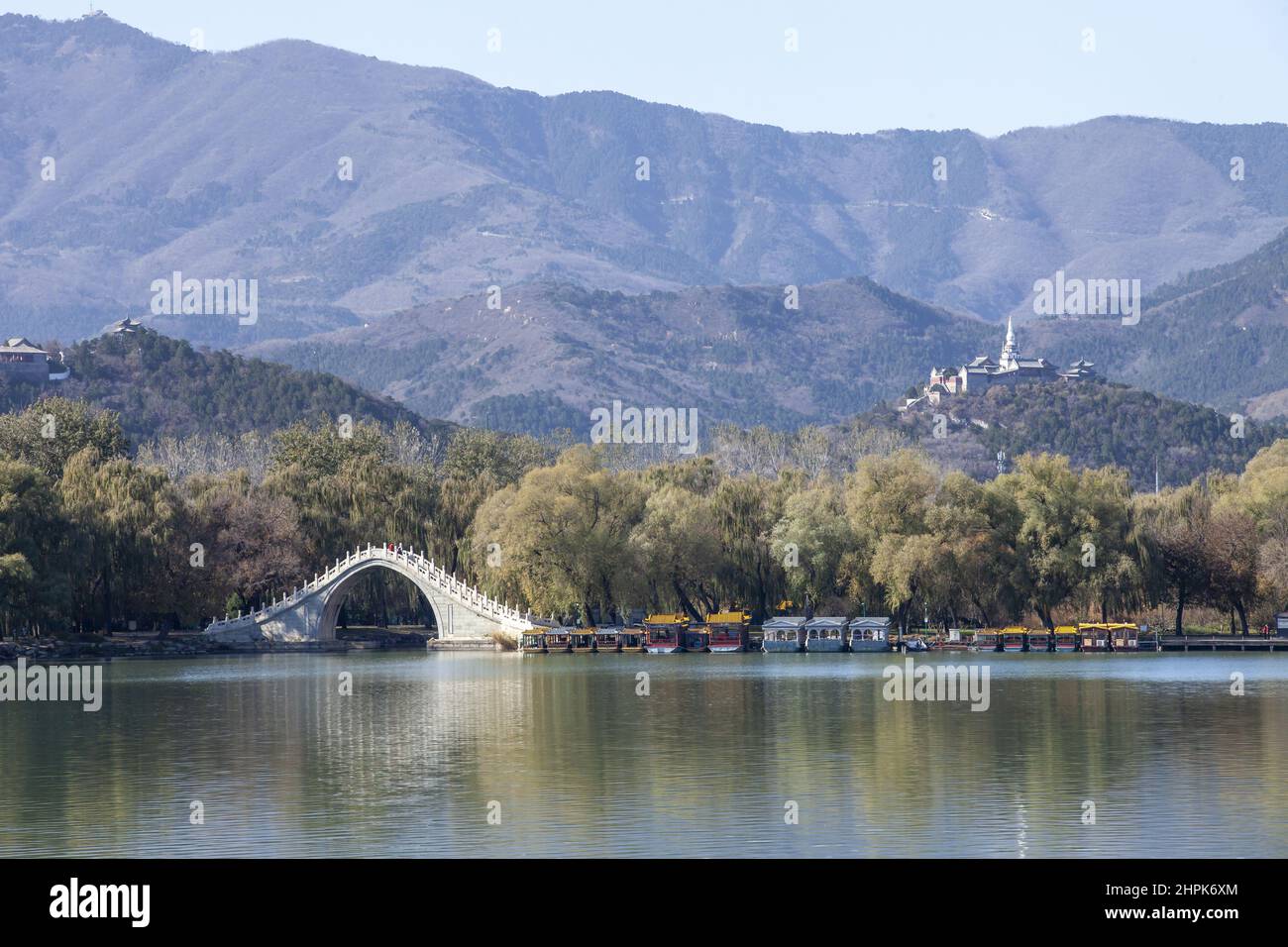 Beijing's Summer Palace jade belt bridge Stock Photo - Alamy