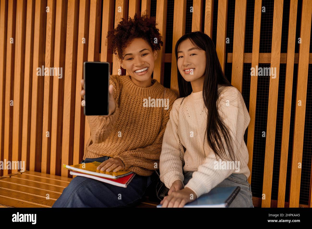 Inclusive learning hi-res stock photography and images - Alamy