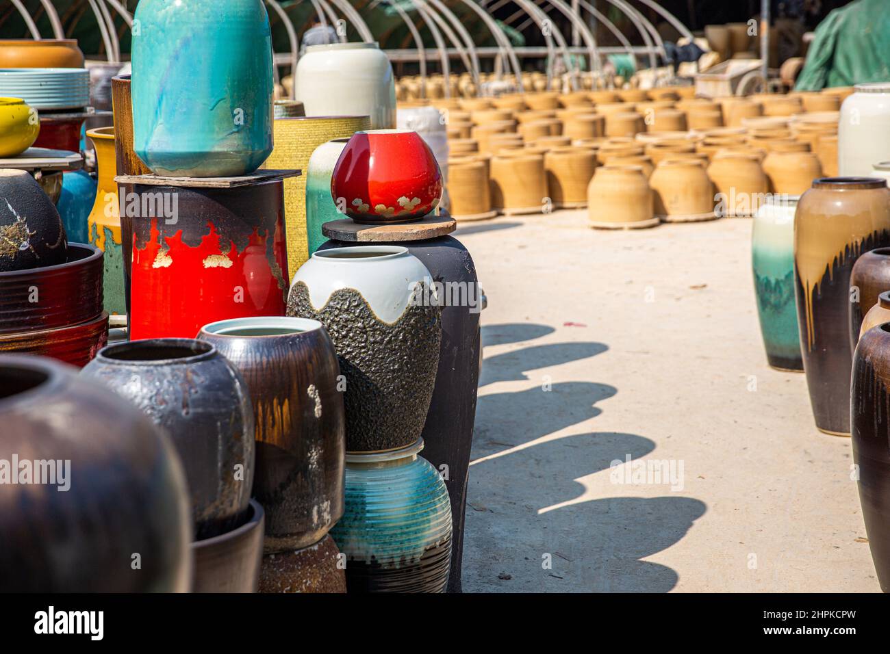 Ceramic processing hi-res stock photography and images - Alamy