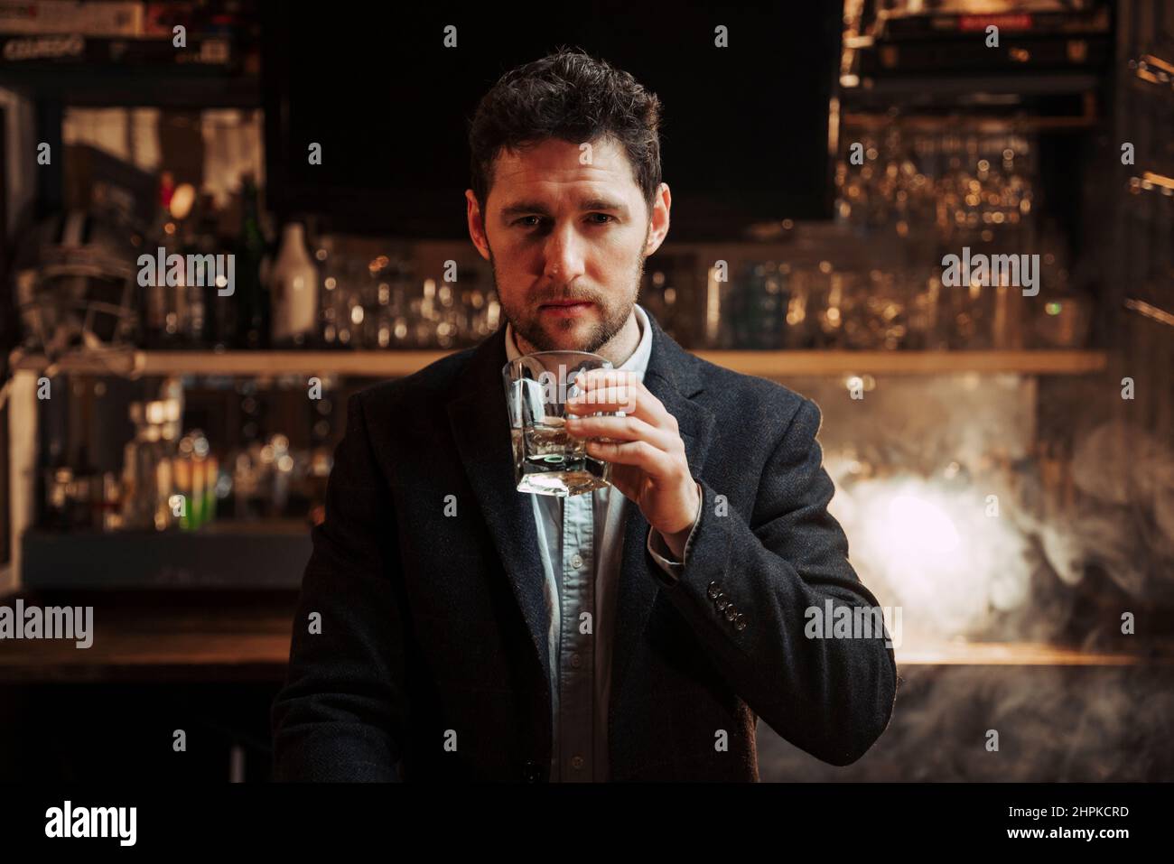 Drinking alone man pub hi-res stock photography and images - Alamy