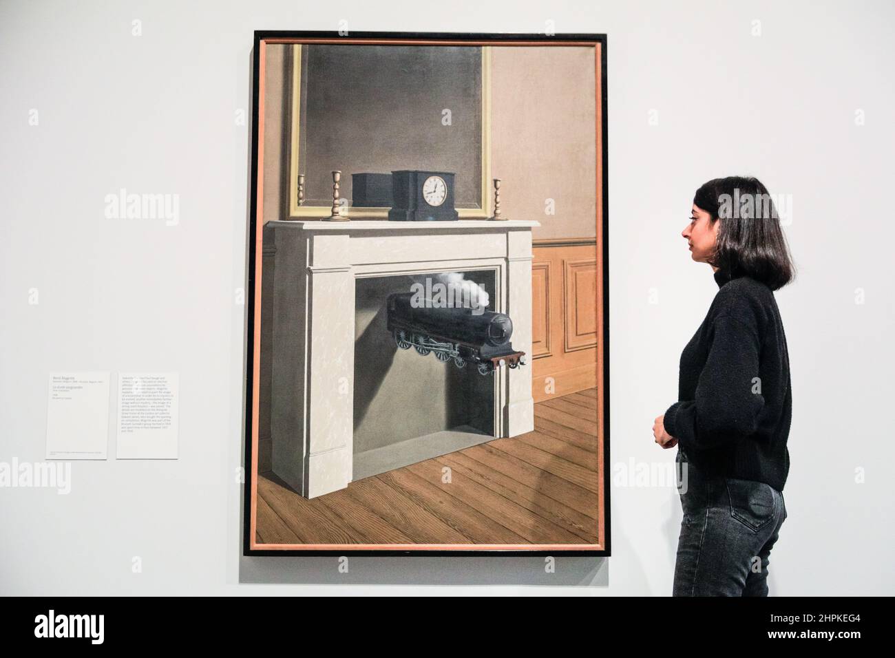 Rene magritte time transfixed hi-res stock photography and images - Alamy