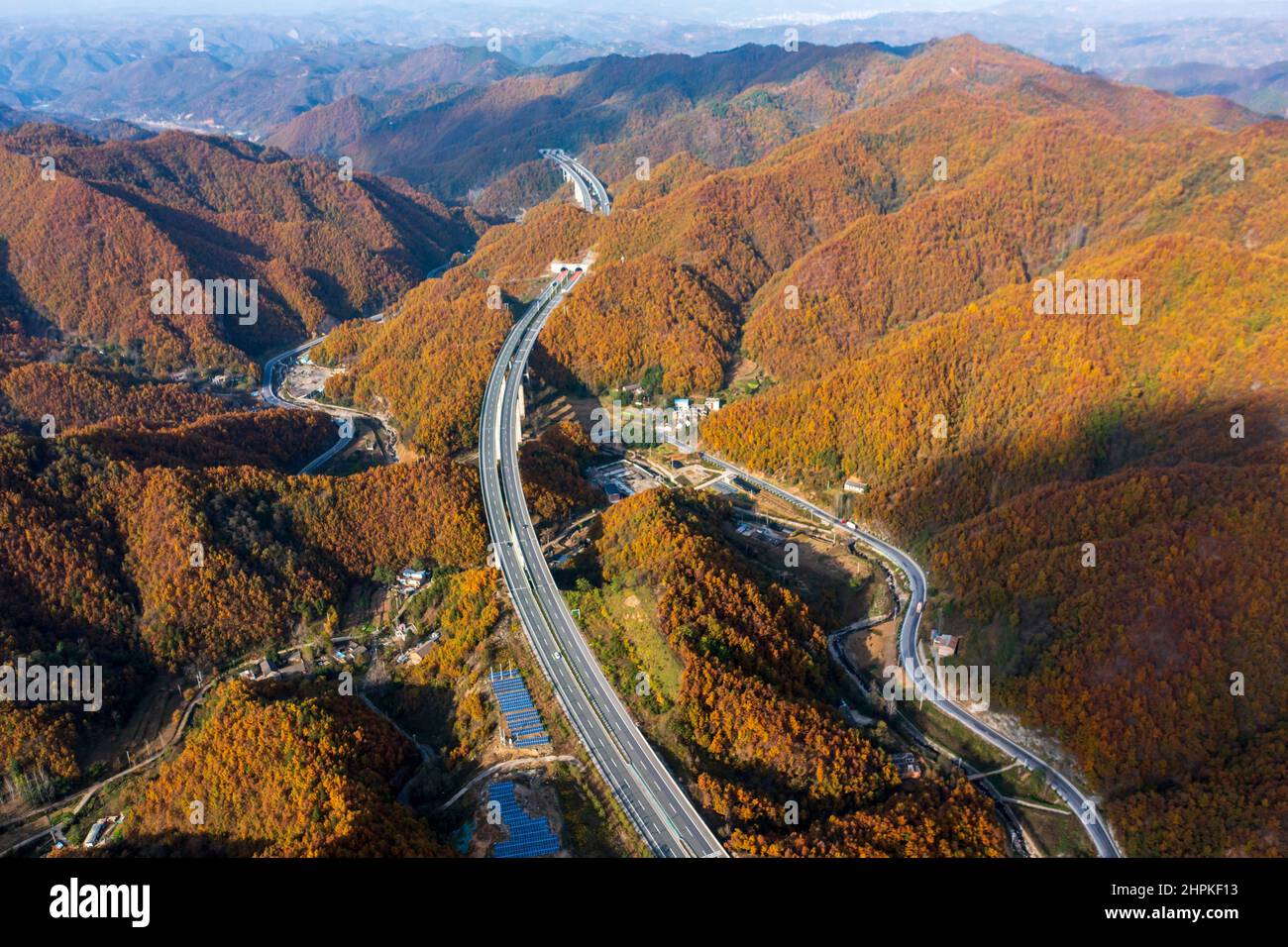 Through the western funiu road between Lin hai Stock Photo - Alamy