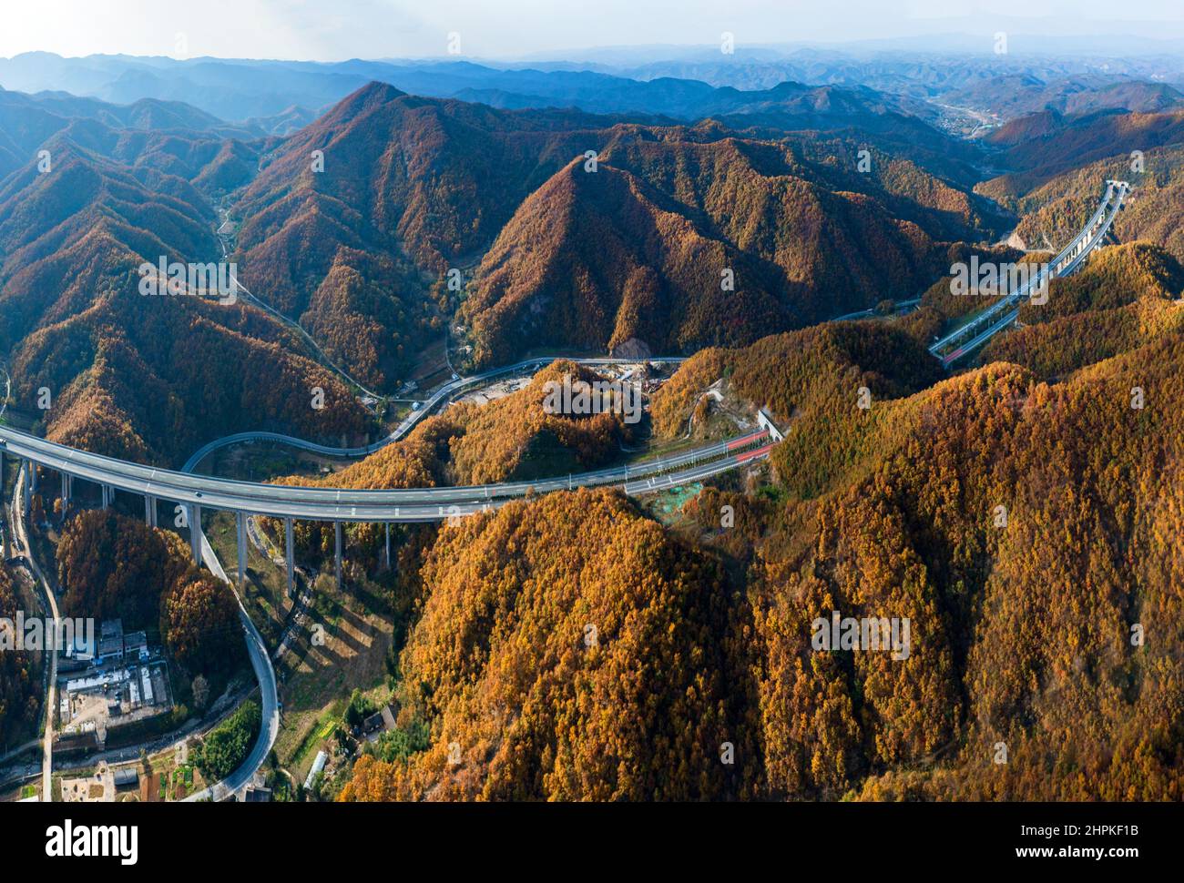 Through the western funiu road between Lin hai Stock Photo - Alamy