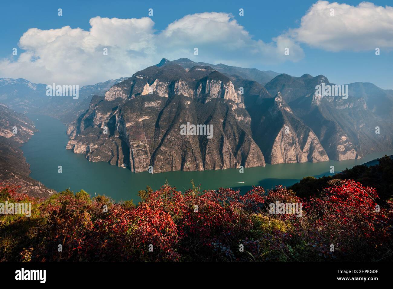 The Yangtze river three gorges nature reserve Stock Photo - Alamy