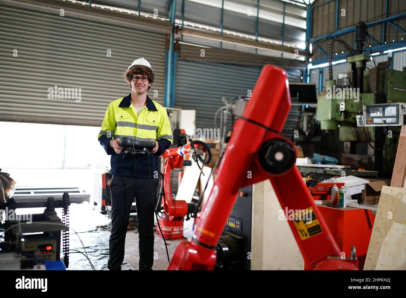 Engineer industry hi-res stock photography and images - Alamy