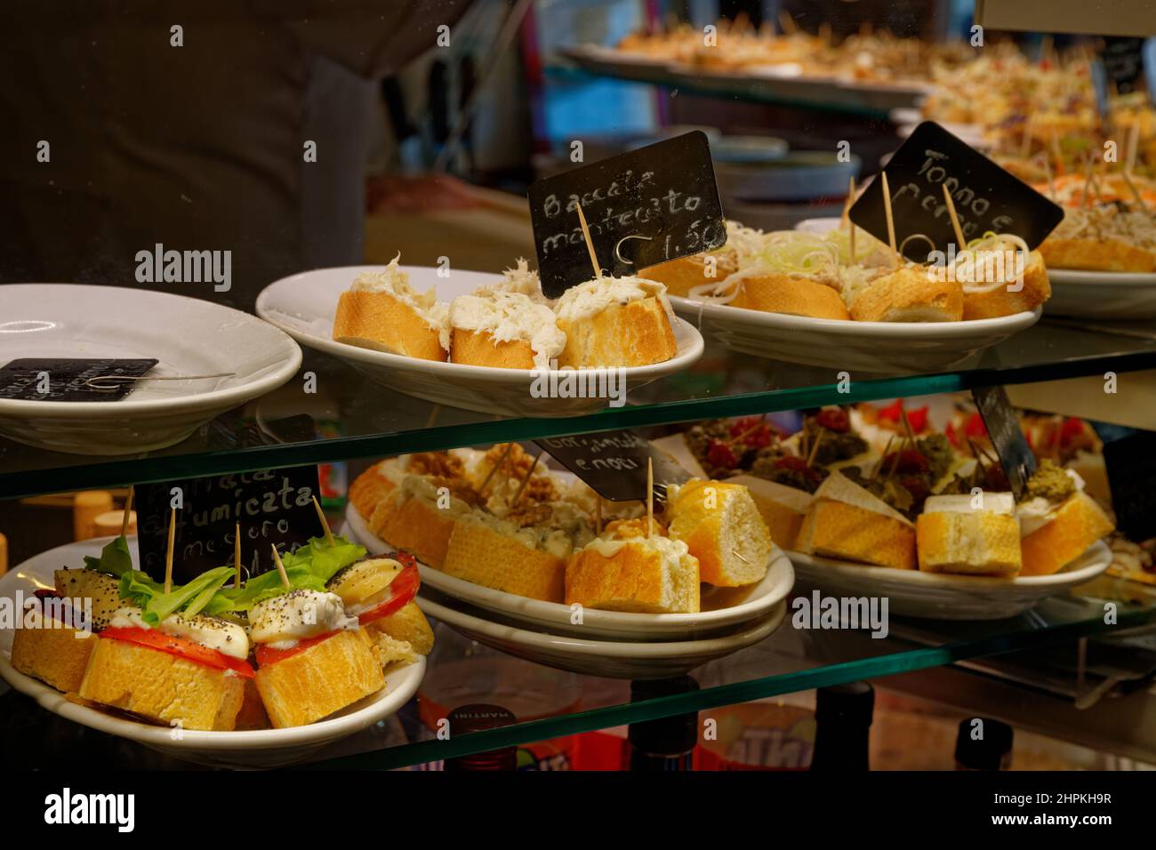 Osteria al Squero, cicchetti, traditional Venetian snacks, Venice ...