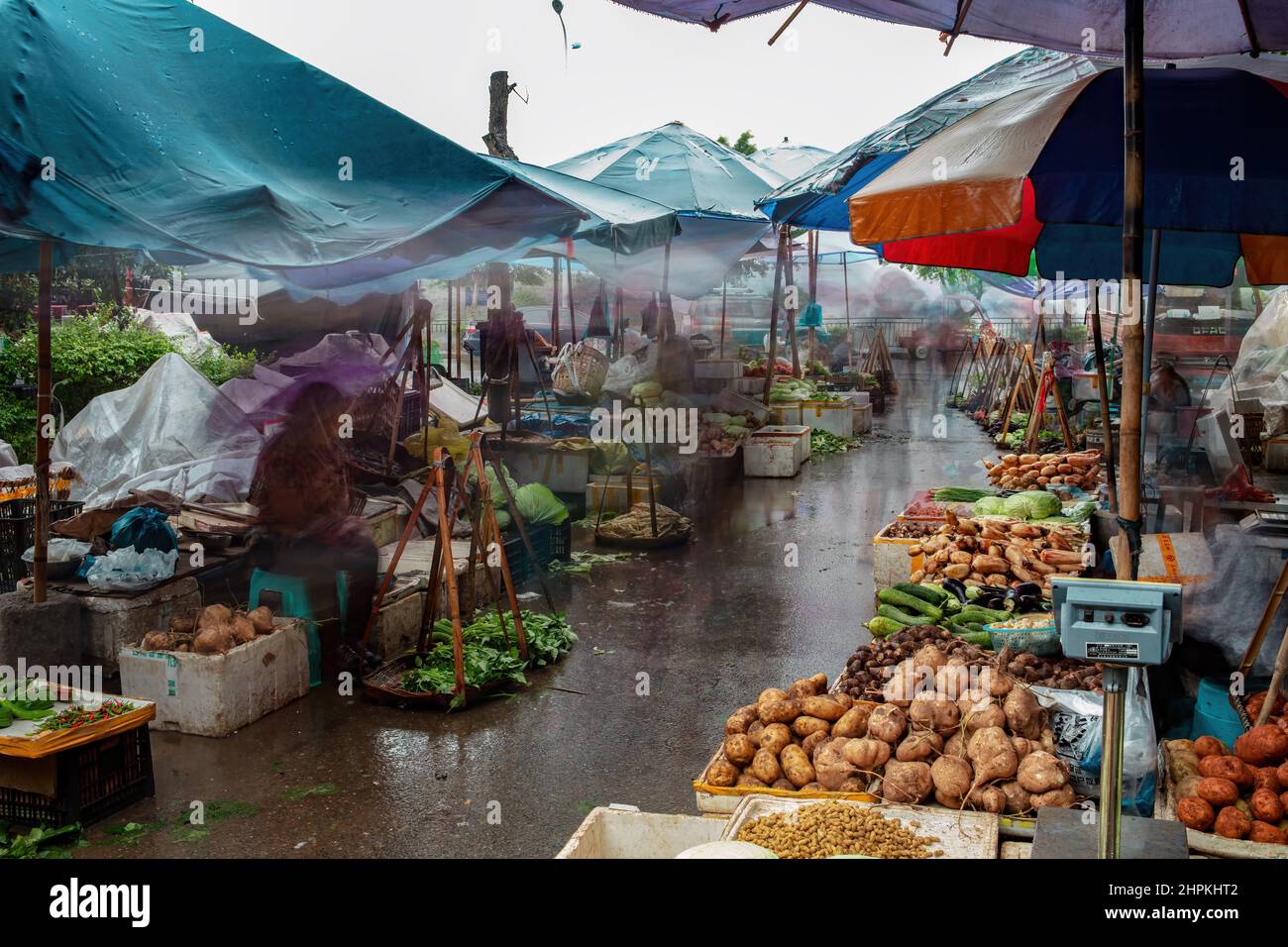Chongqing rural market Stock Photo - Alamy