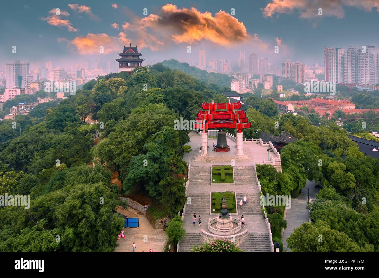 Wuhan yellow crane tower scenery Stock Photo - Alamy
